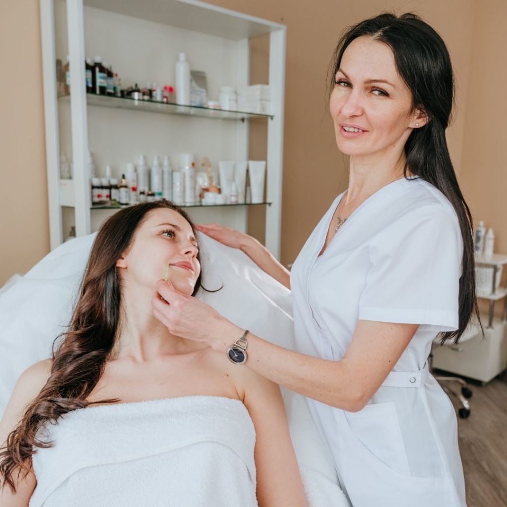4 Tips for Having a Successful Esthetician Career | Estelle.edu