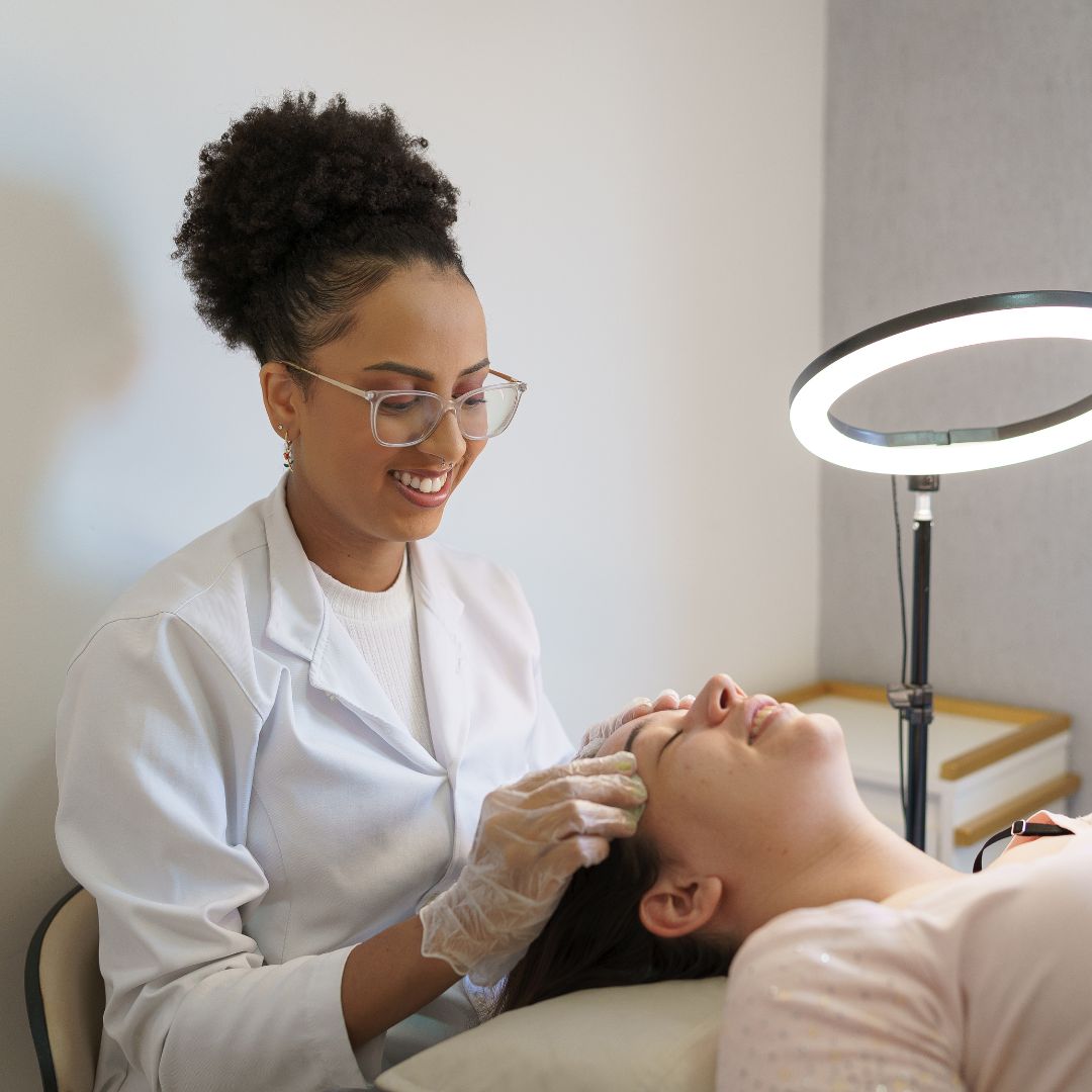 Benefits of Attending a Nationally Accredited Esthetician School